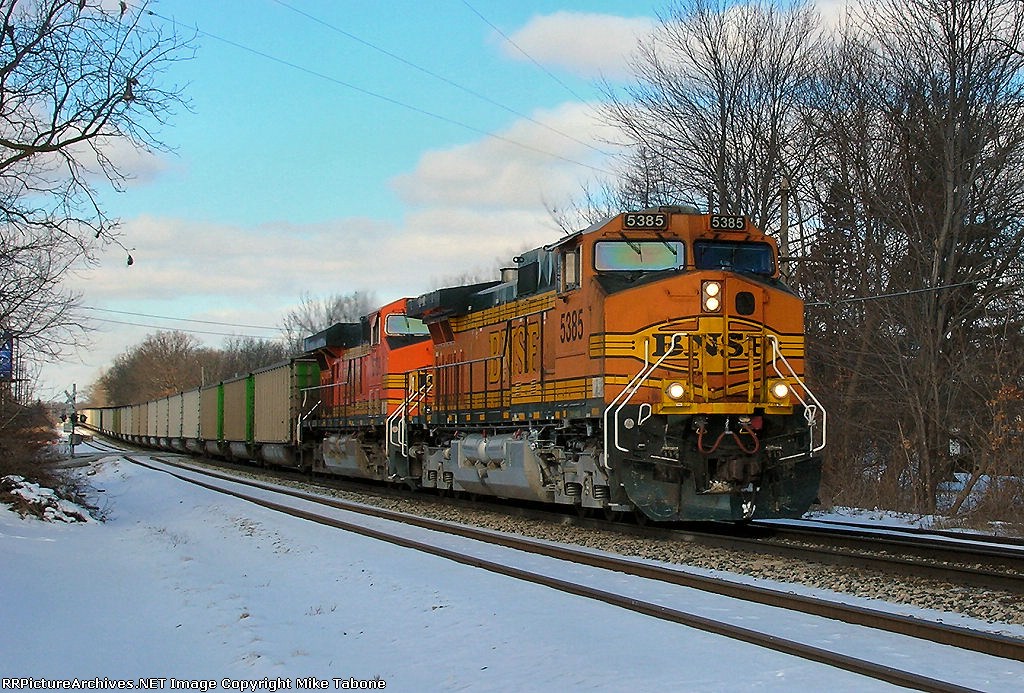 BNSF 5385